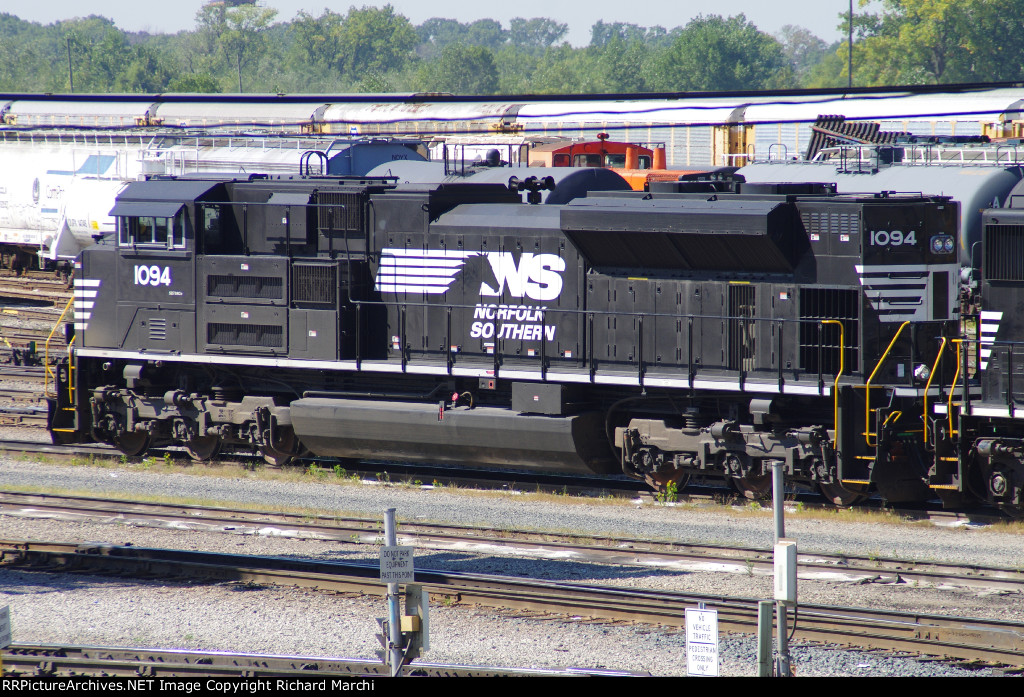 NS 1094